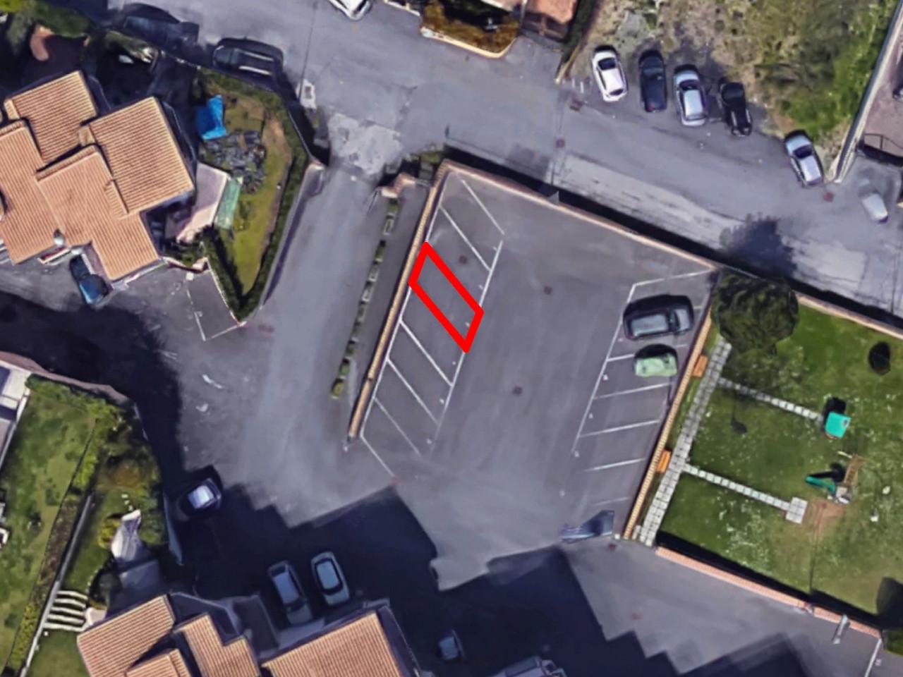 Posto auto in vendita a Mentana