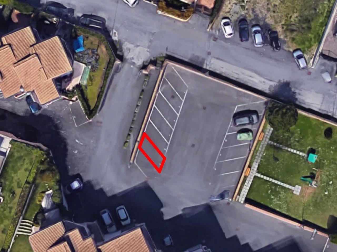 Posto auto in vendita a Mentana