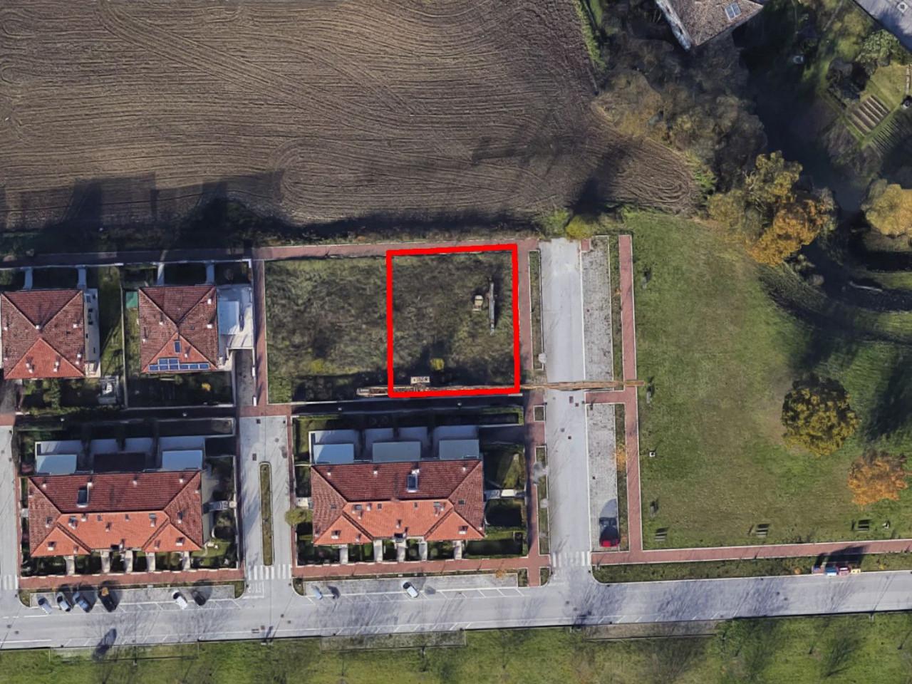 Terreno edificabile residenziale in vendita a Fermignano