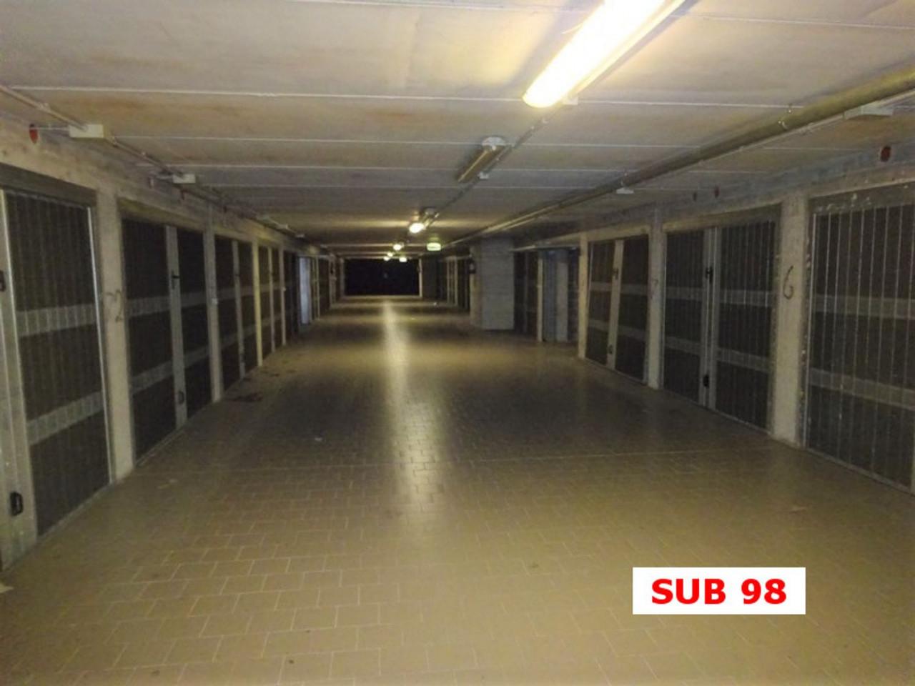 Garage in vendita a Jesi