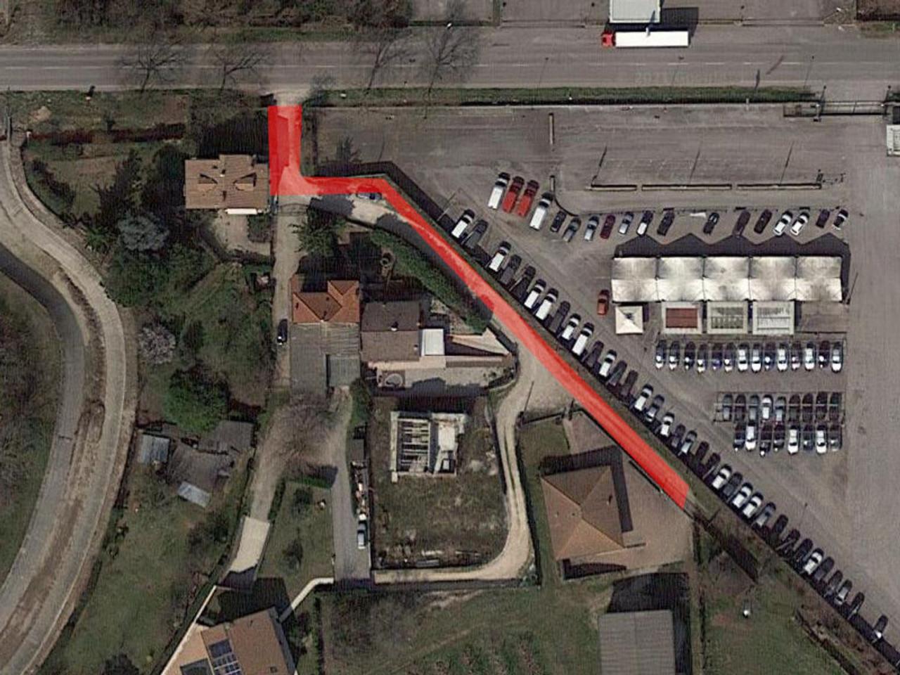 Terreno edificabile residenziale in Strada Bresciana, N. Snc, Verona