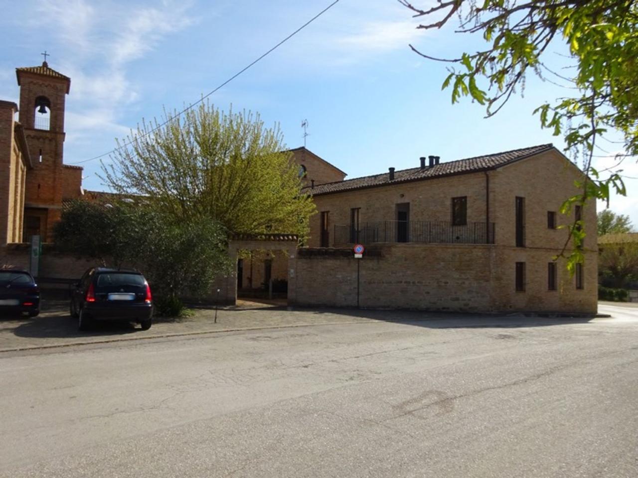 Terreno edificabile residenziale in Via Sant'Apollinare, N. Snc, Monte Roberto