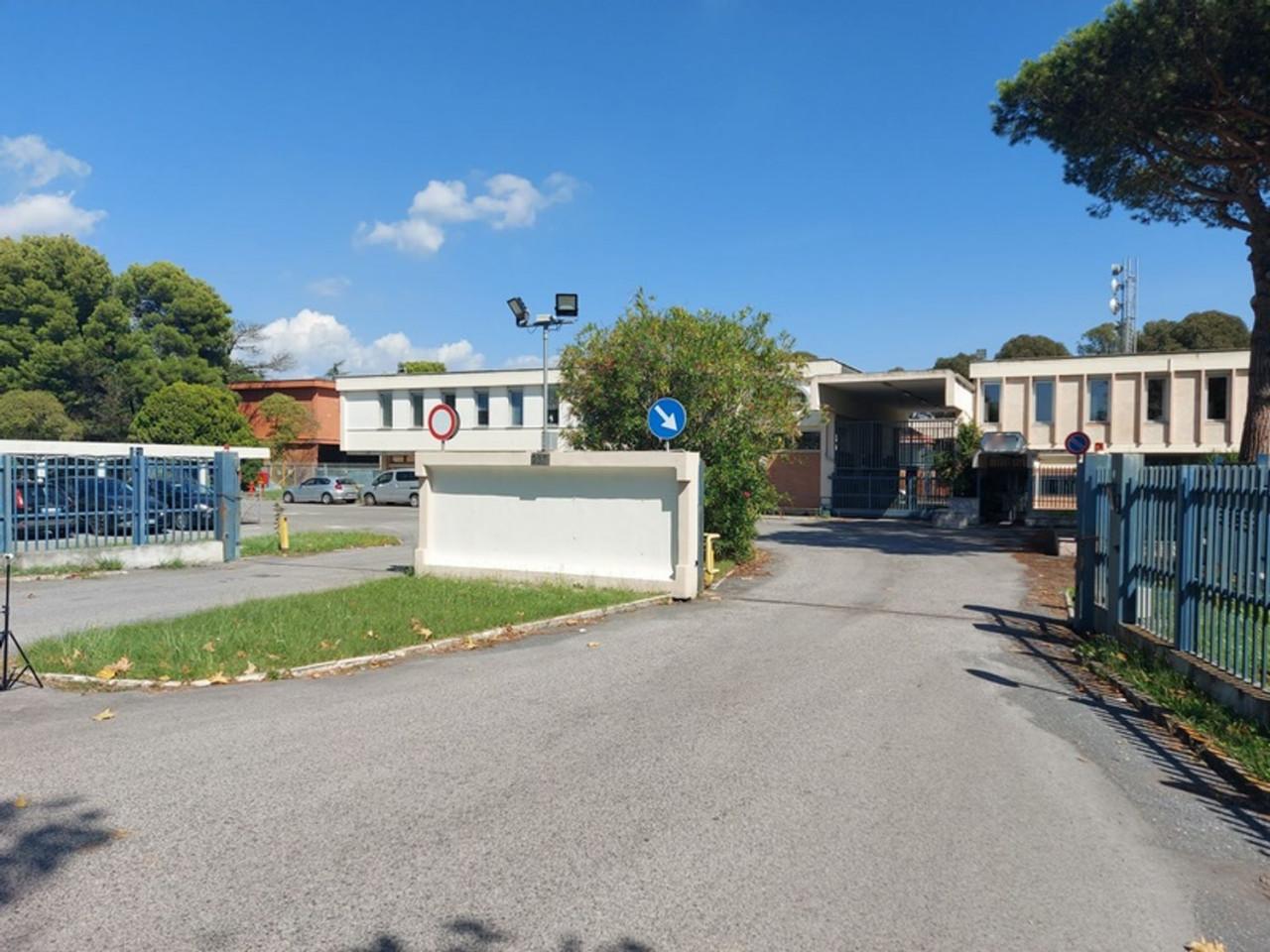 Capannone in vendita a Aprilia