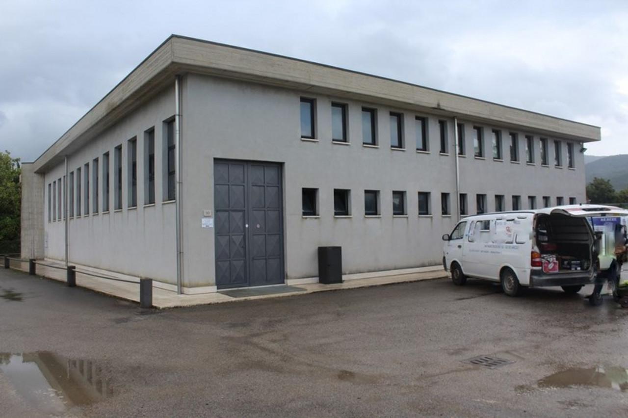 Capannone in vendita a Arezzo