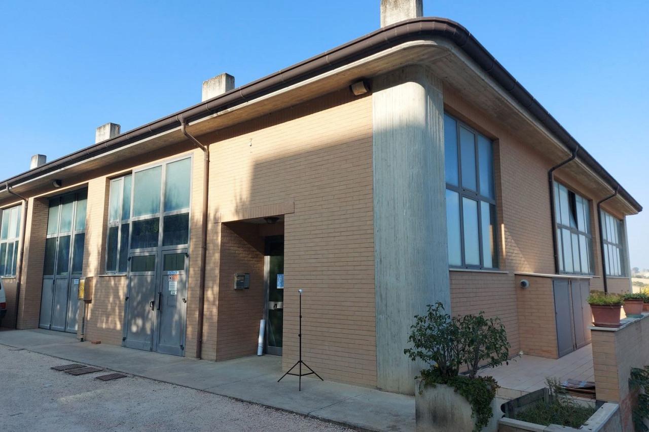 Capannone in vendita a Monte San Giusto