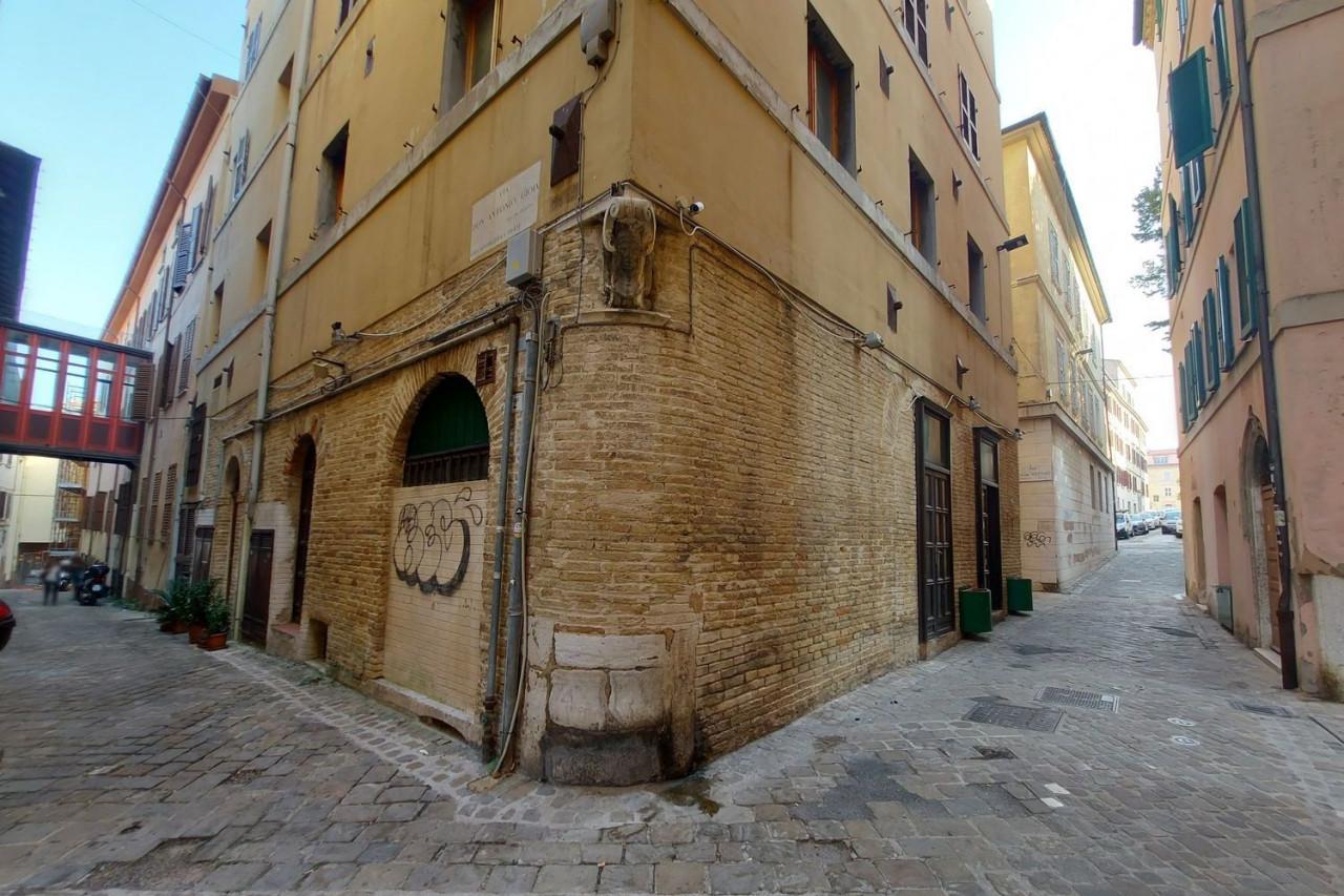 Ristorante in vendita a Ancona