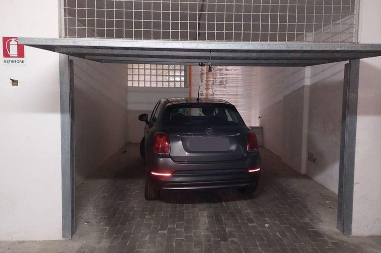 Garage in vendita a Enna