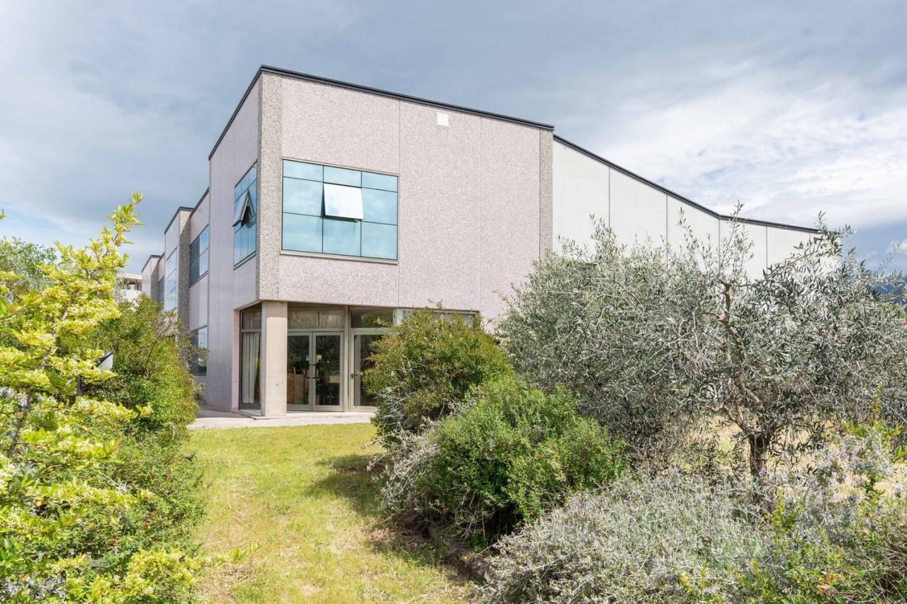 Capannone in vendita a Spoleto