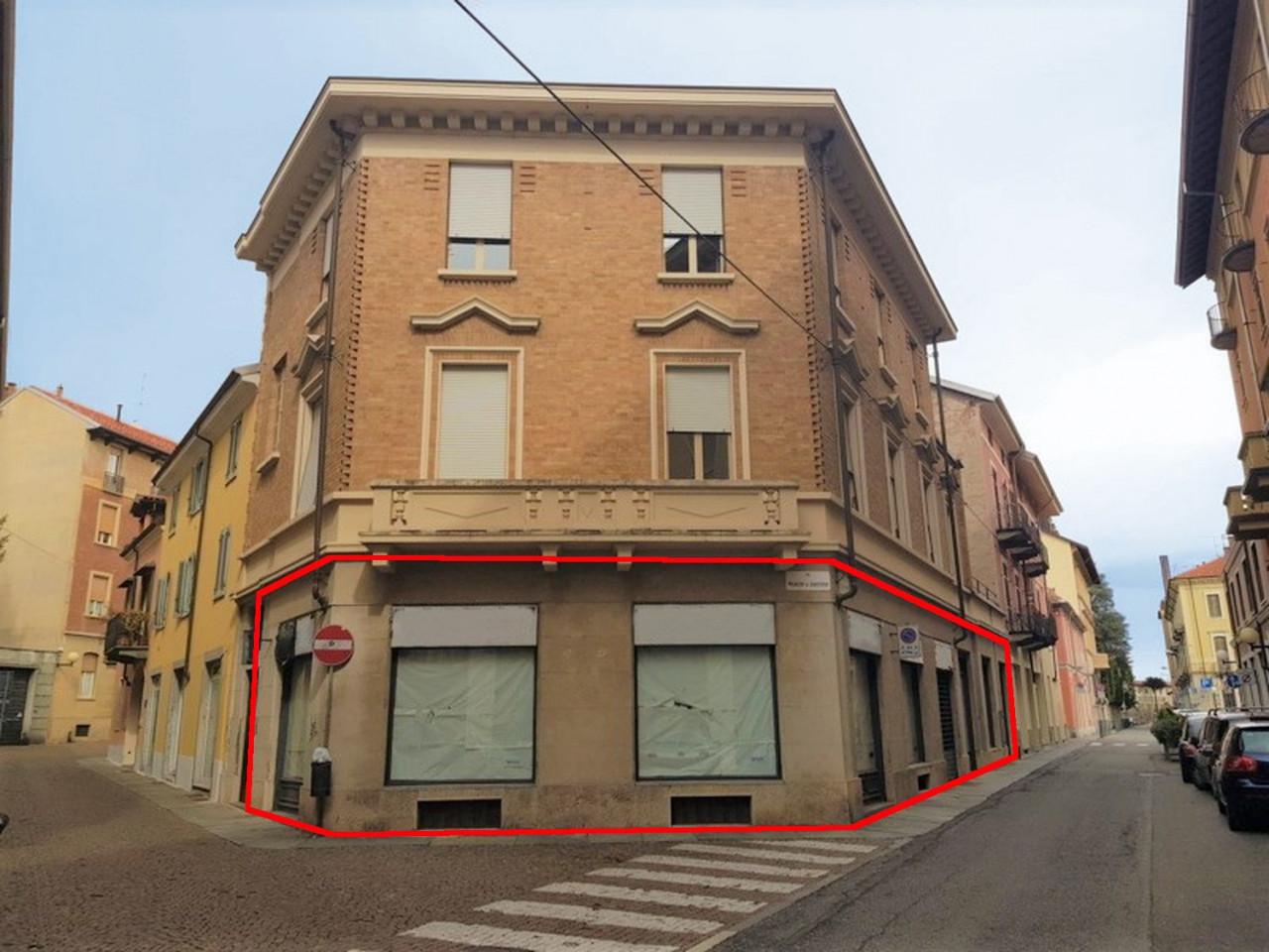 Negozio in vendita a Biella