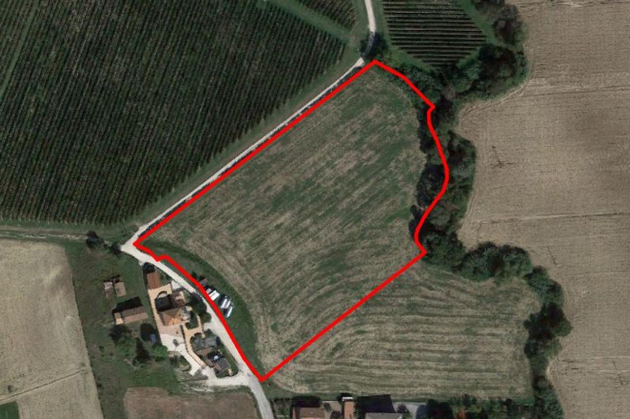 Terreno edificabile residenziale in Via Vivaio, Maiolati Spontini