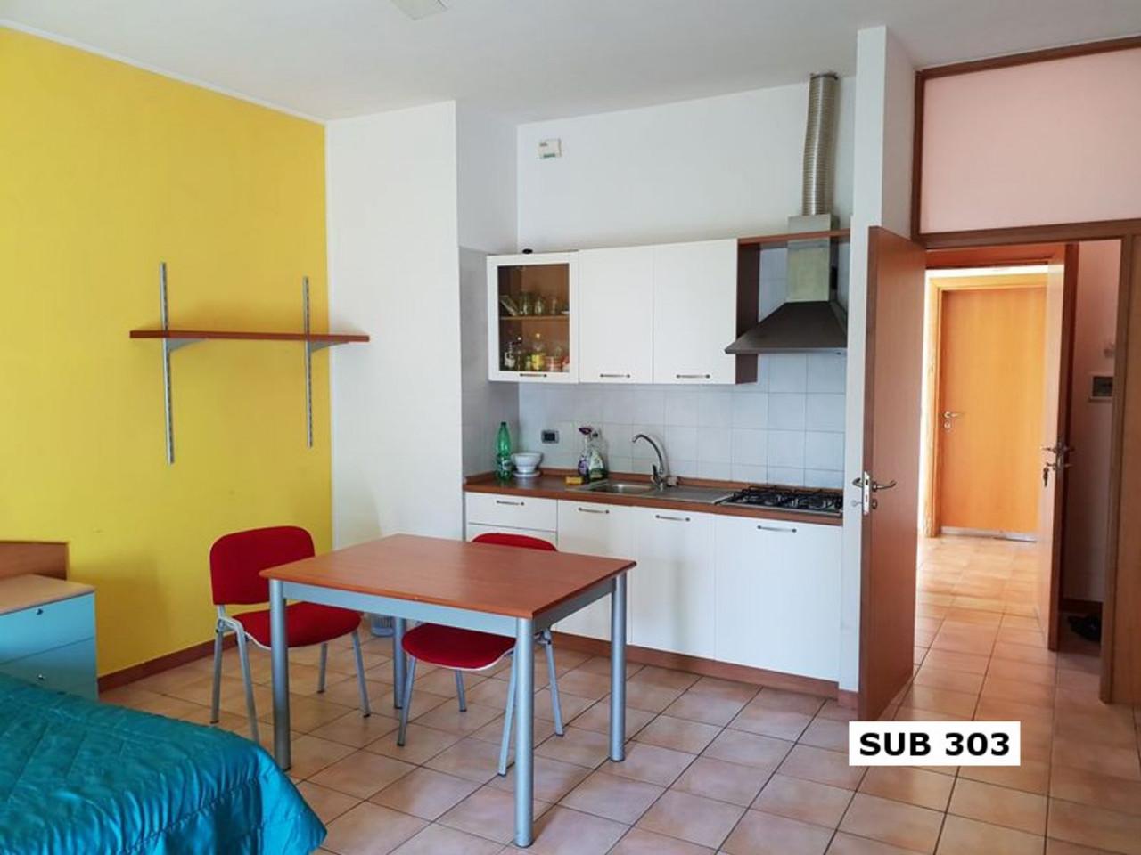 Monolocale in Via Montenegro, N. 181, Lizzanello