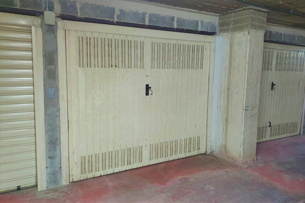 Garage in vendita a Rende