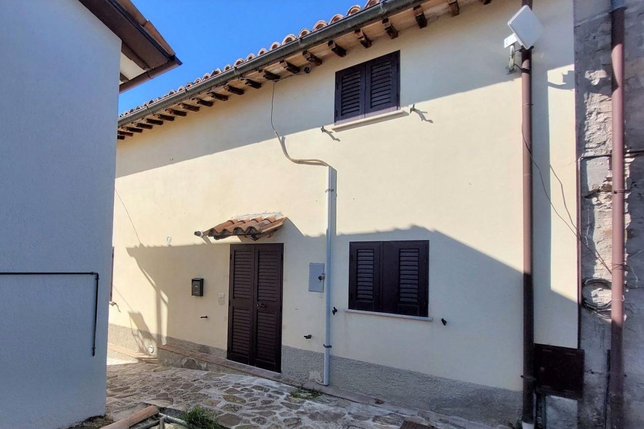 Appartamento in vendita a Preci