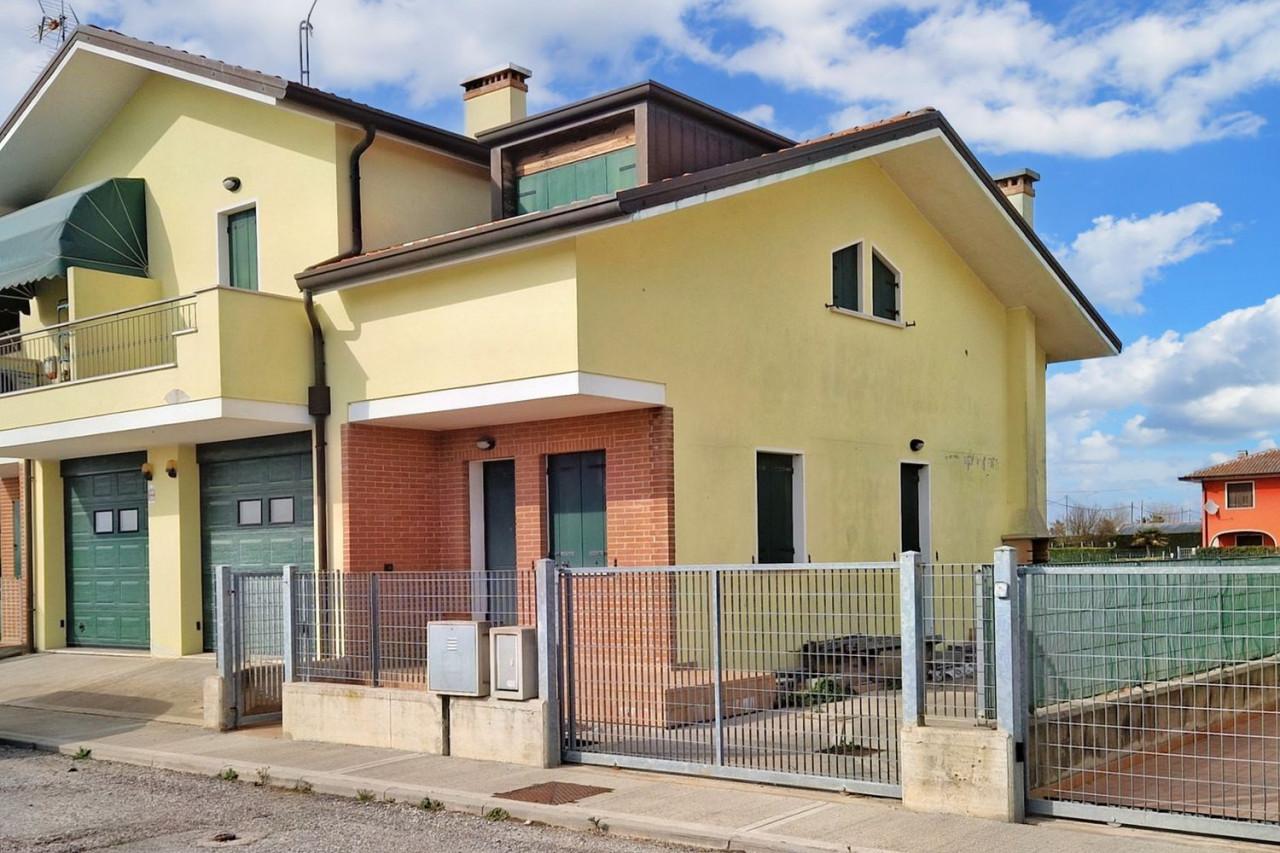Terreno edificabile residenziale in vendita a Chioggia