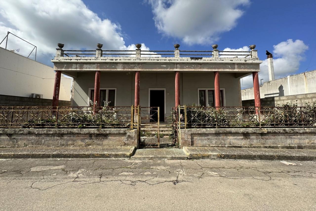 Casa indipendente in vendita a Alliste