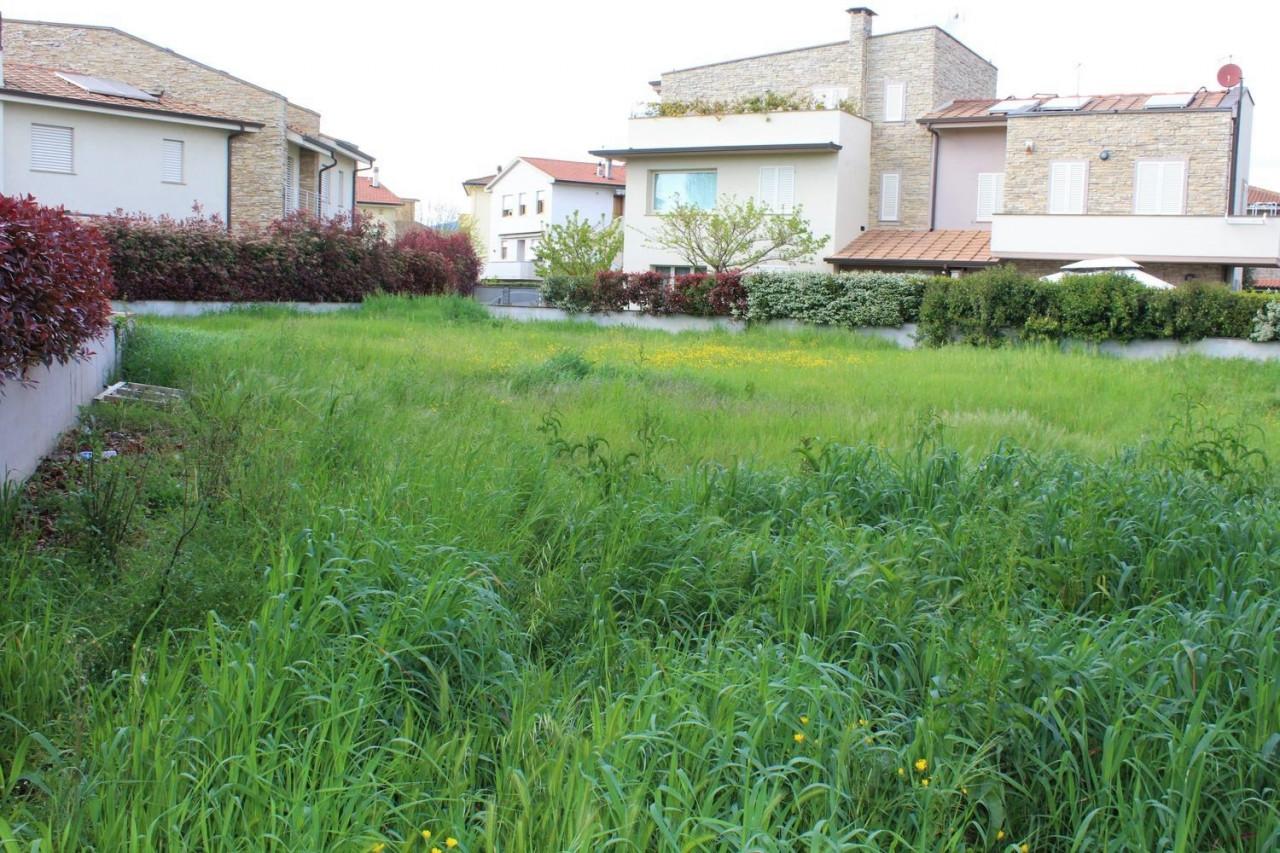 Terreno edificabile residenziale in vendita a Pontedera