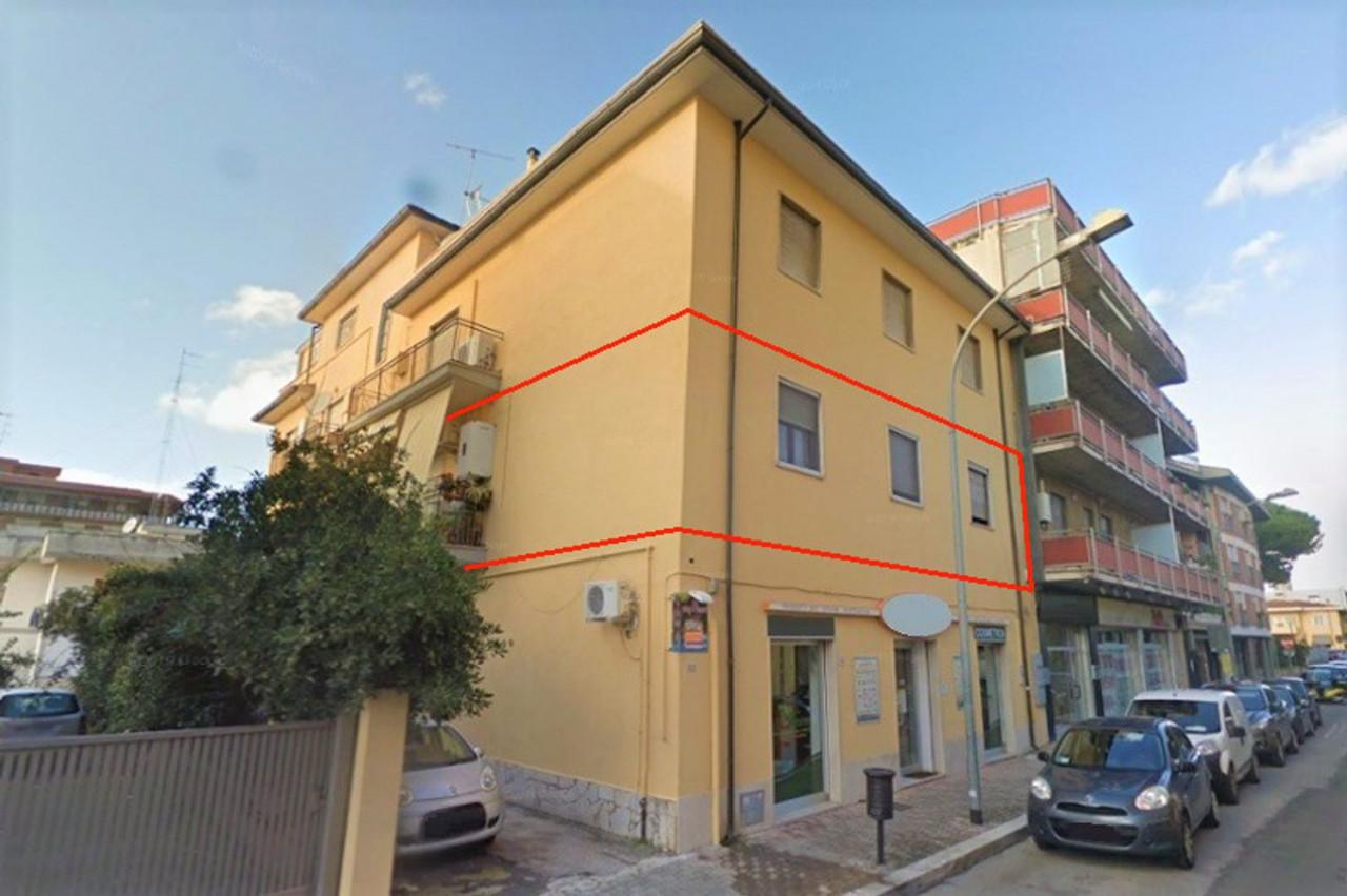 Quadrilocale in Via delle Margherite, N. 53, Aprilia