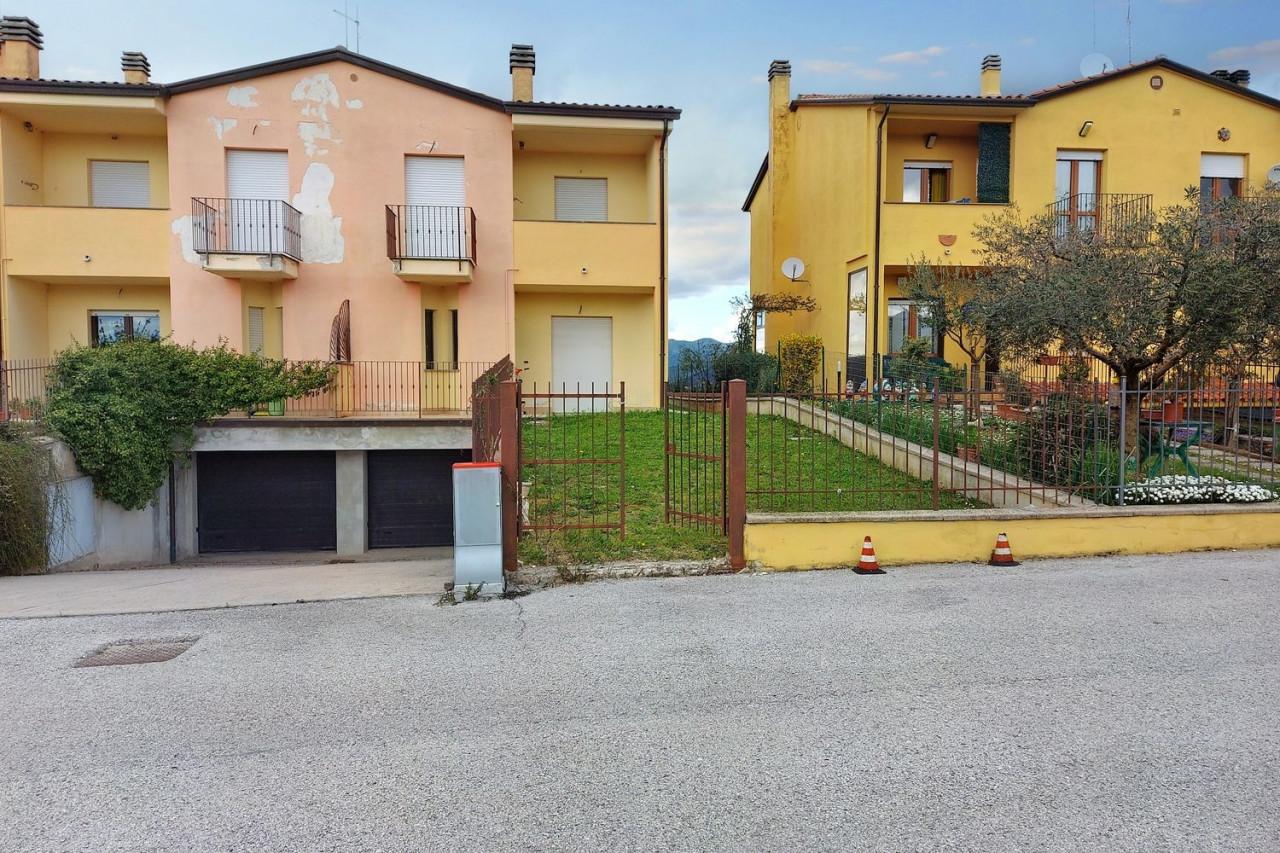 Villa a schiera in vendita a Gualdo Tadino
