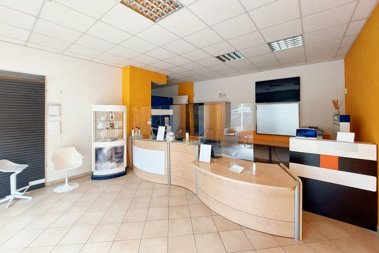Negozio in vendita a Bologna