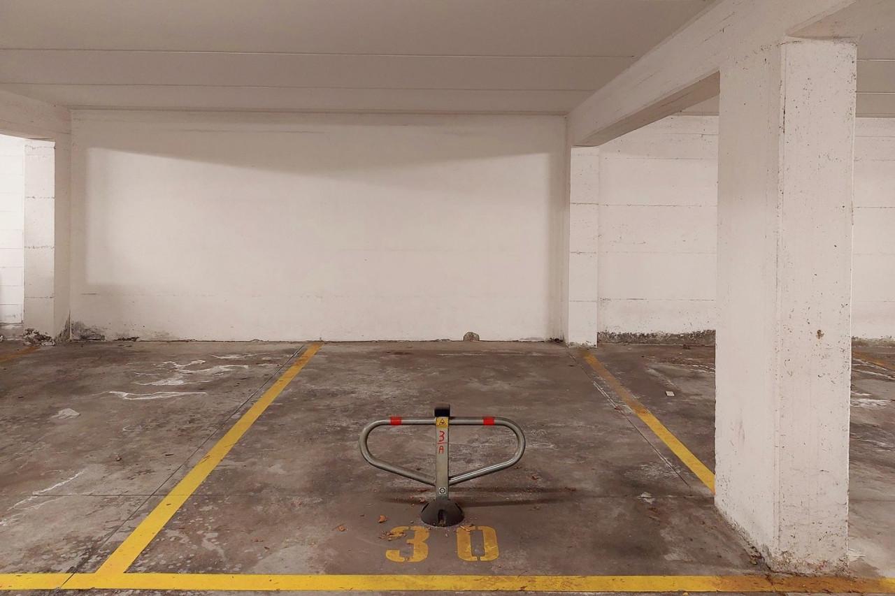 Posto auto in vendita a Bologna