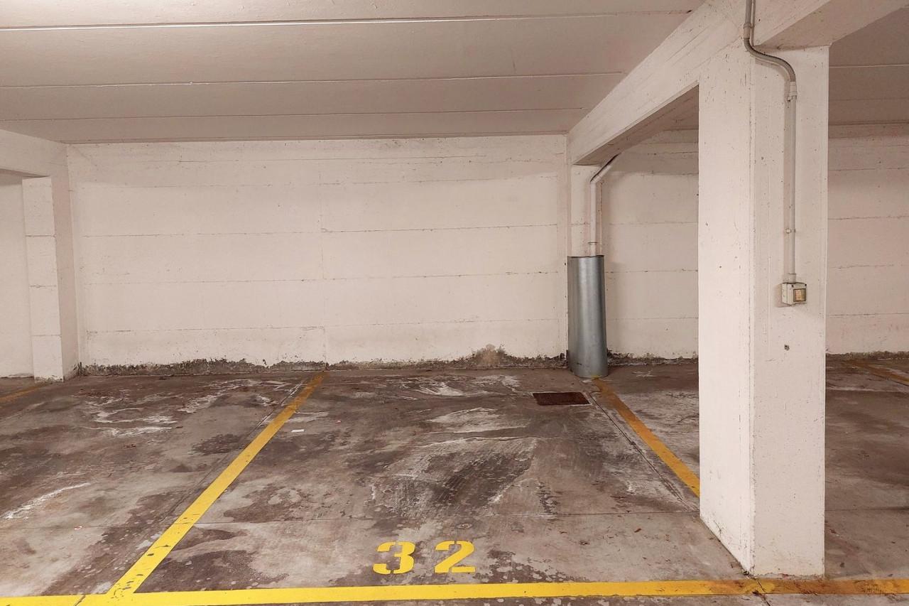 Posto auto in vendita a Bologna
