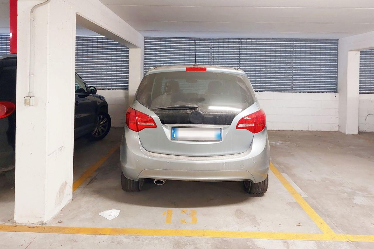 Posto auto in vendita a Bologna