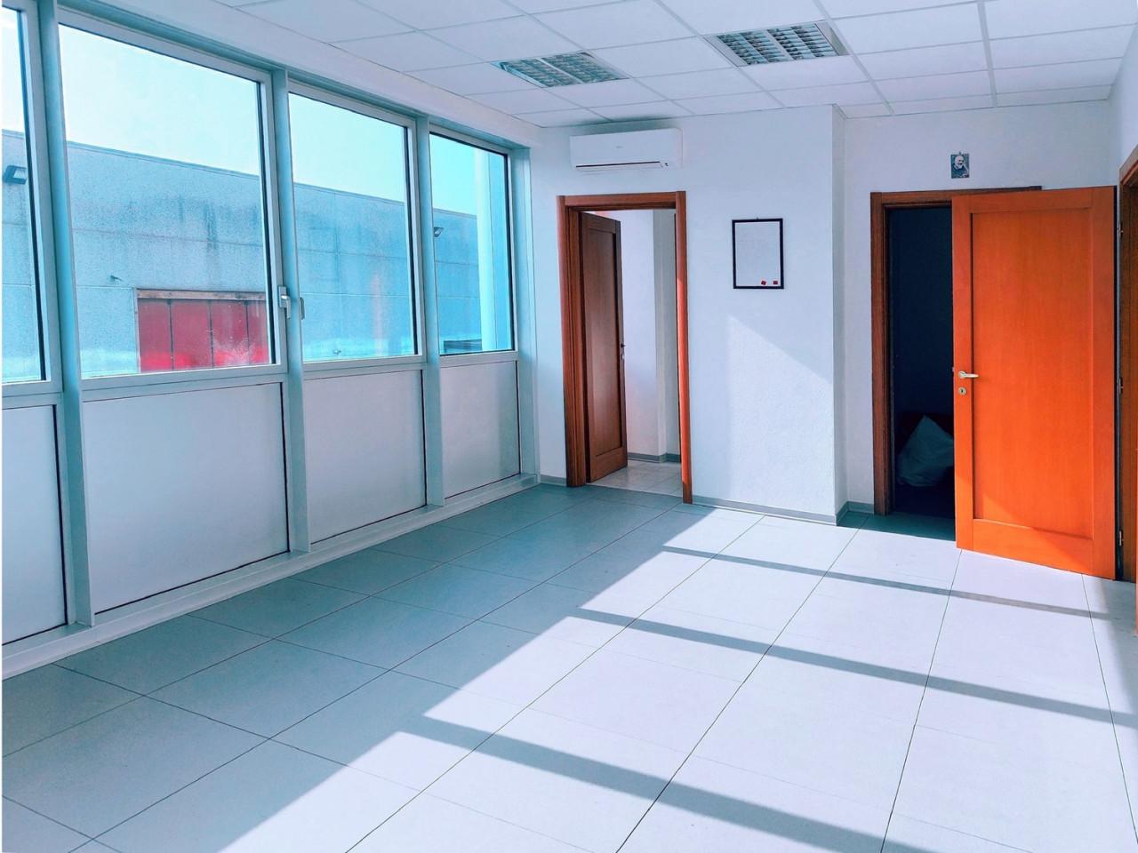 Ufficio in vendita a Pistoia