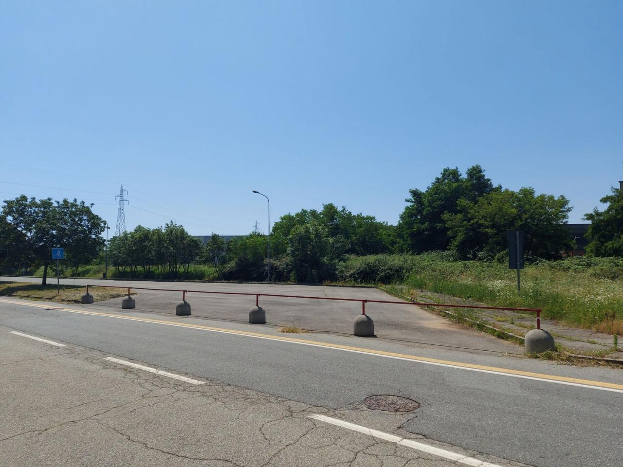 Terreno edificabile industriale in vendita a Pinerolo