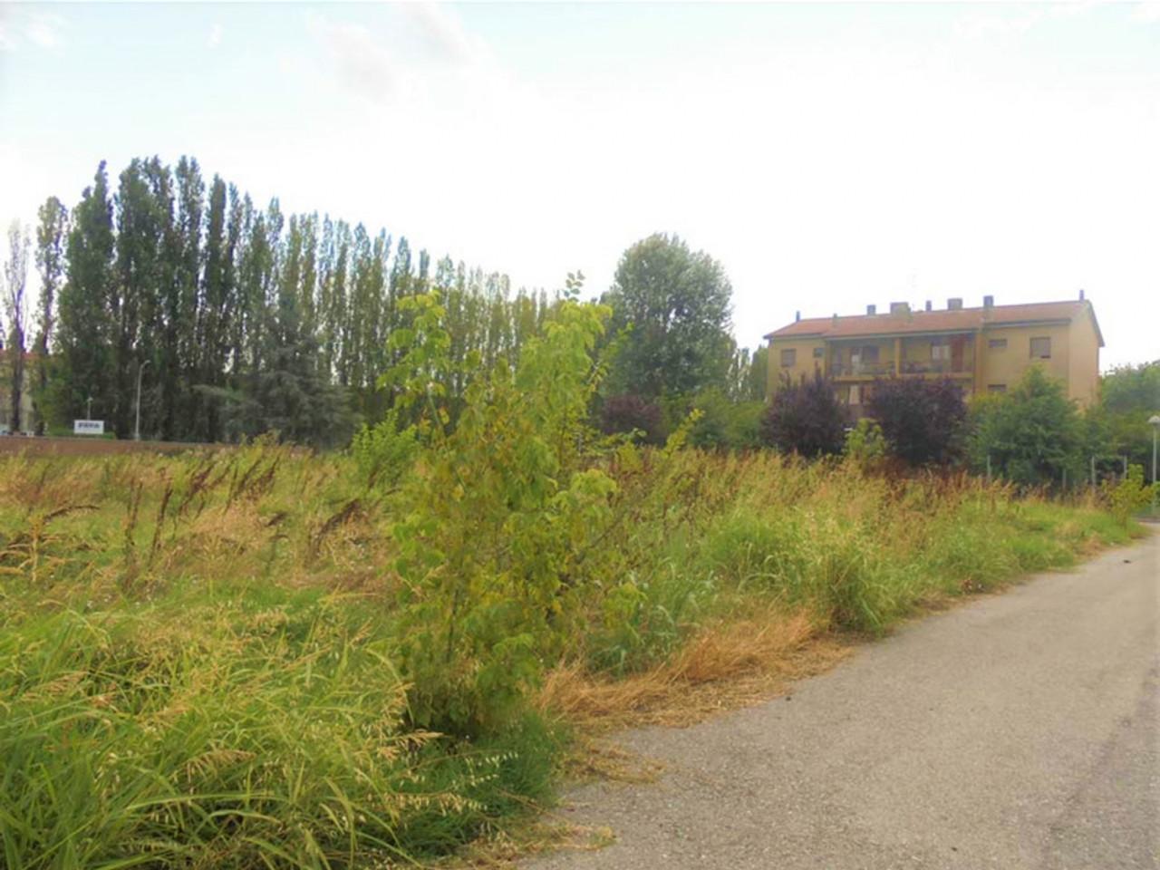Terreno edificabile residenziale in vendita a Cento