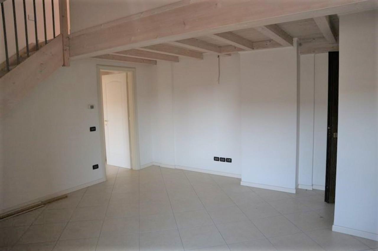 Appartamento in vendita a Cento