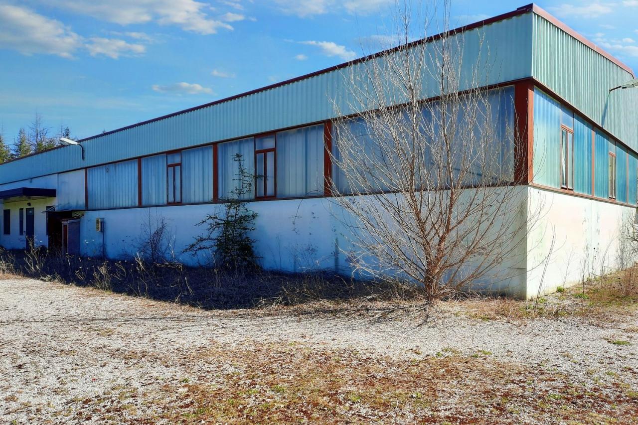 Capannone in vendita a Castelraimondo