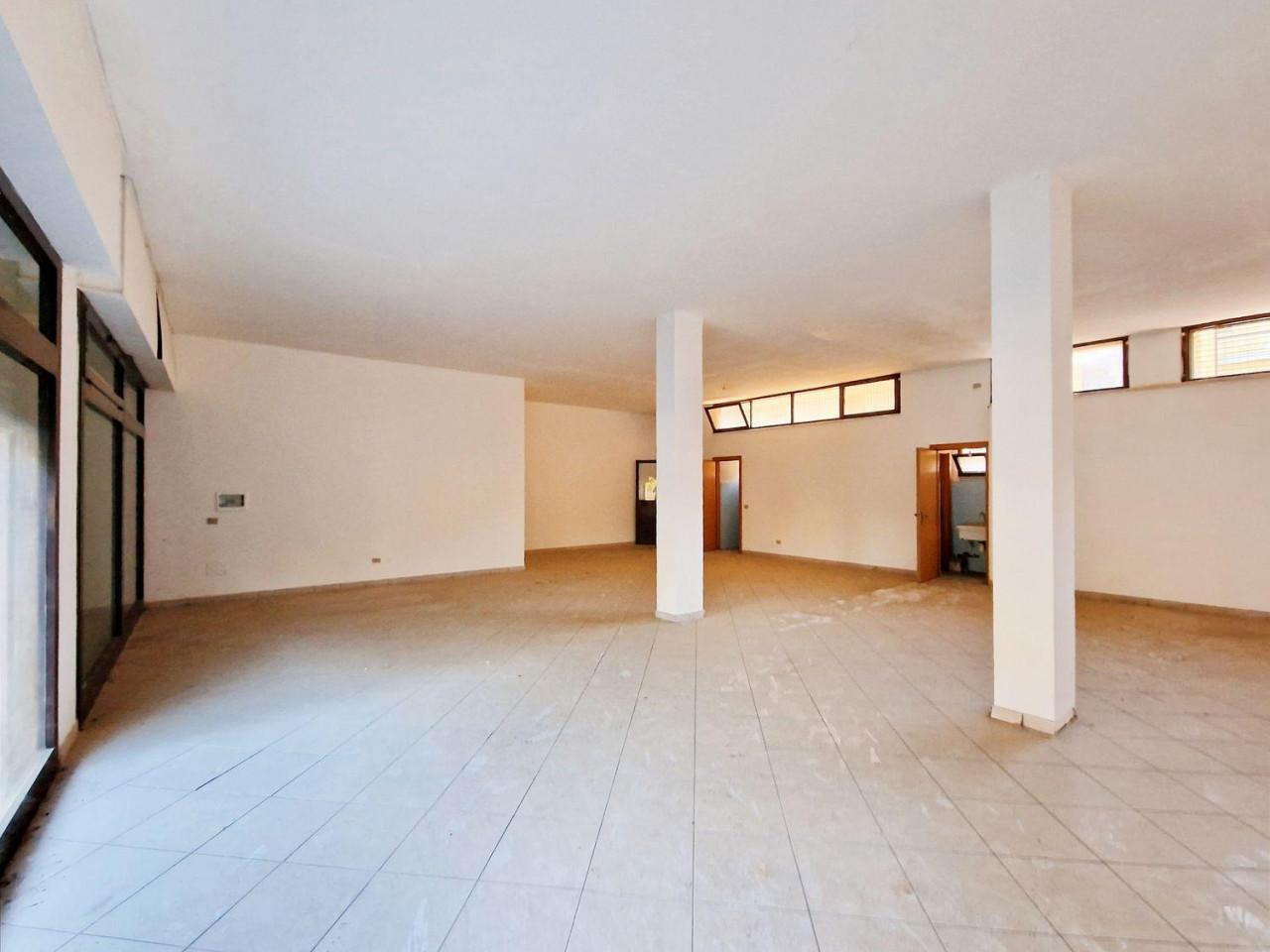 Negozio in vendita a San Pietro In Lama