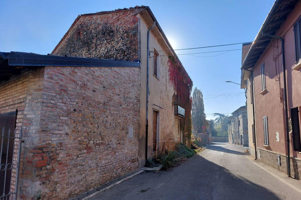 Palazzo in vendita a Borgonovo Val Tidone