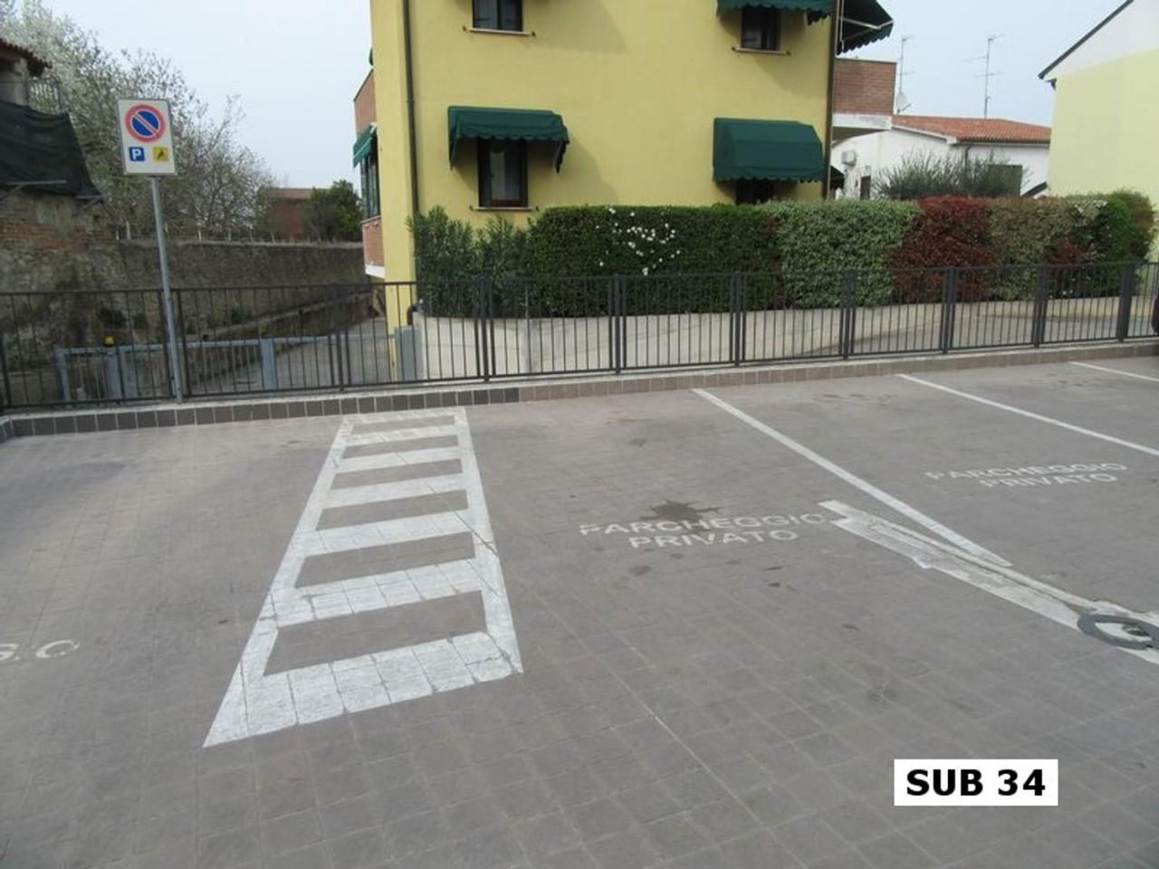 Posto auto in vendita a Monselice