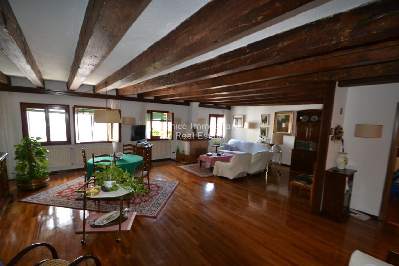 Appartamento in vendita a Venezia