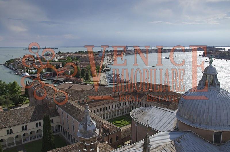 Magazzino in vendita a Venezia