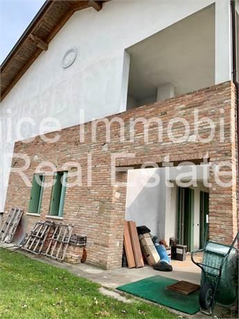 Villa in vendita a Concordia Sagittaria