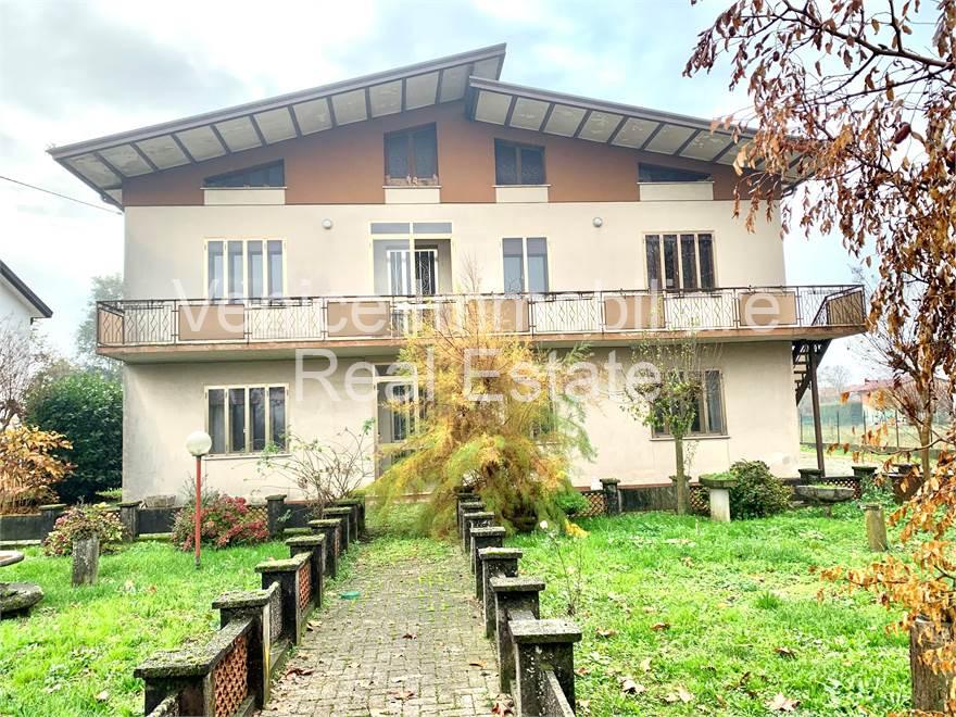 Casa indipendente in vendita a Noale