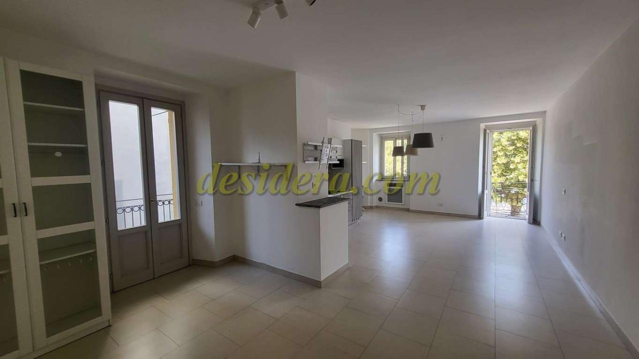 Appartamento in affitto a Arona