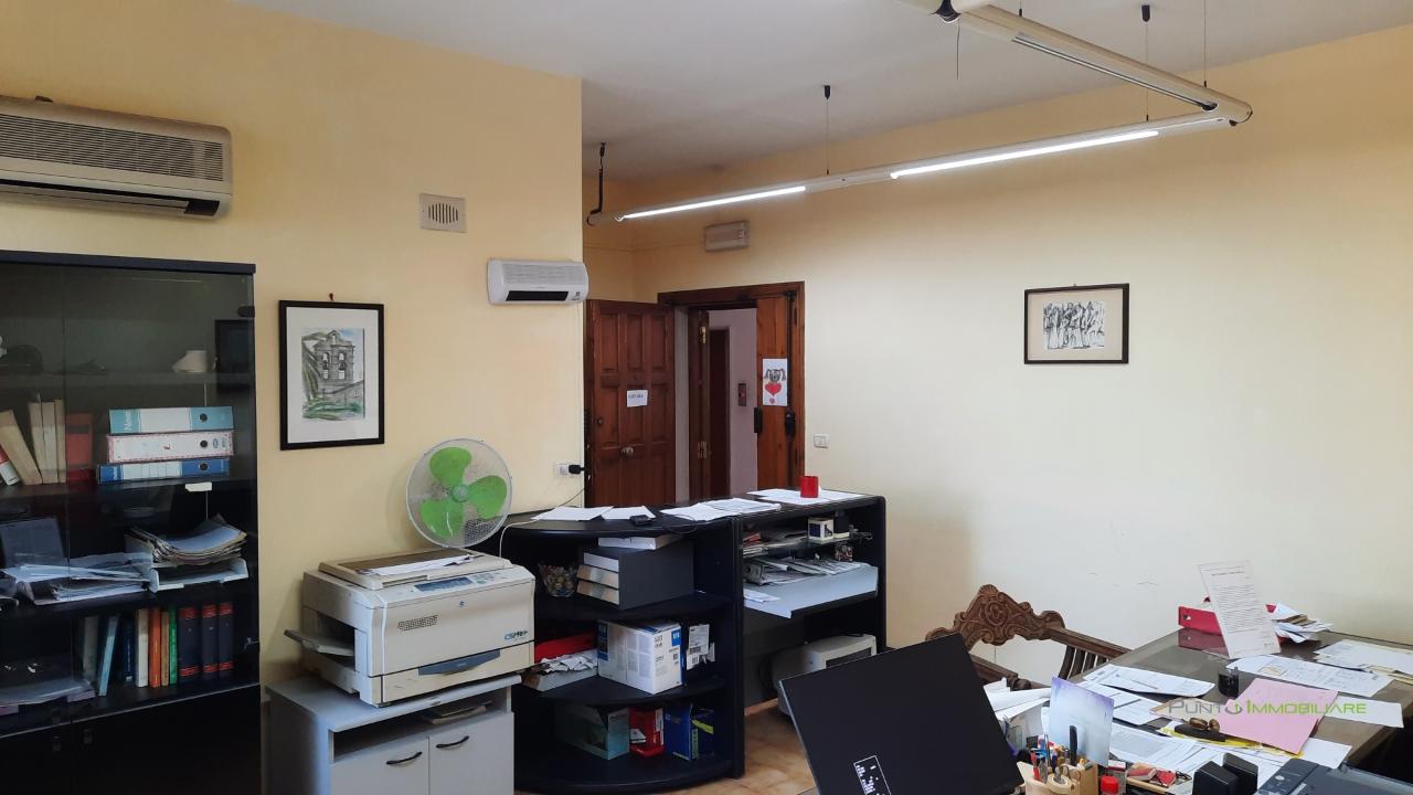 Negozio in affitto a Brindisi