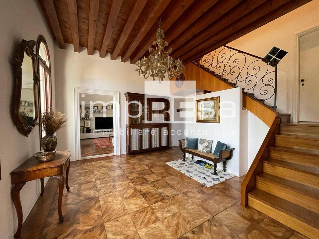 Appartamento in vendita a Venezia