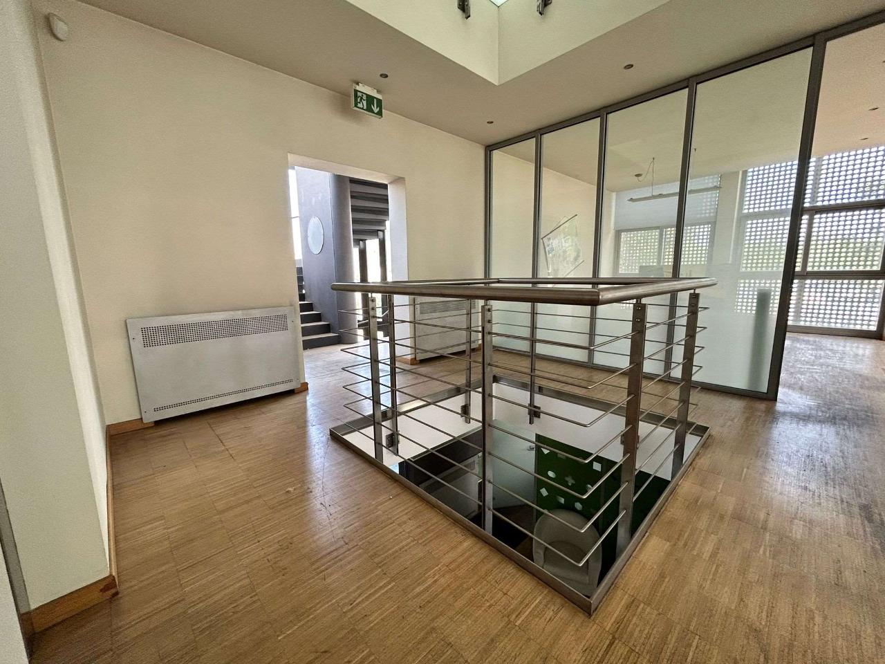 Ufficio in affitto a Mezzago