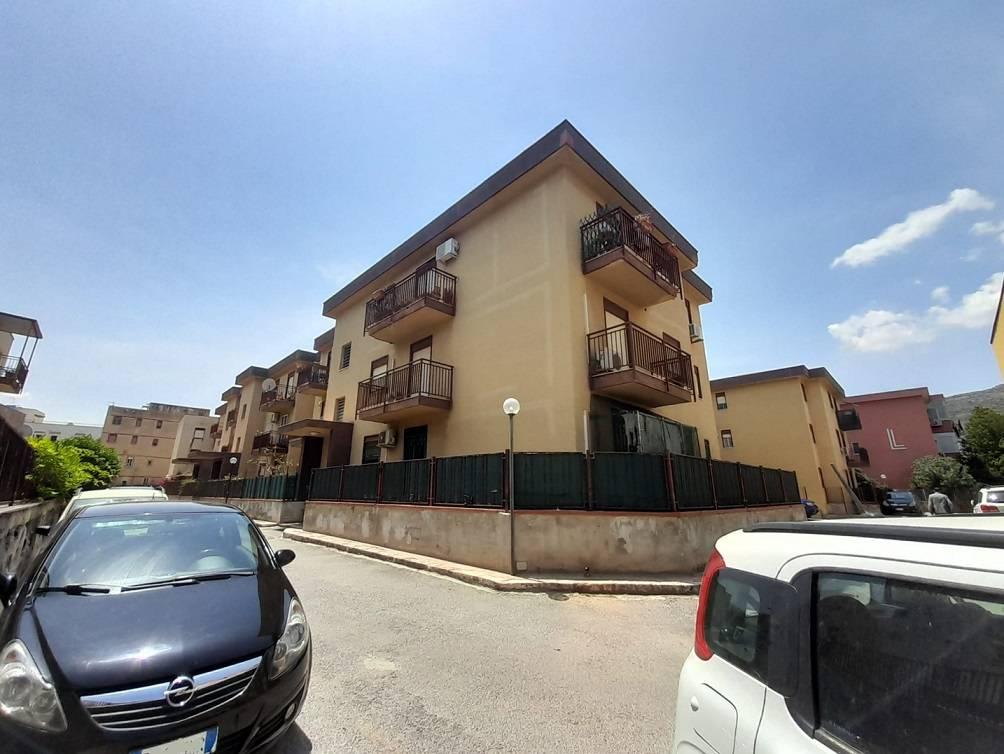 Appartamento in vendita a Palermo