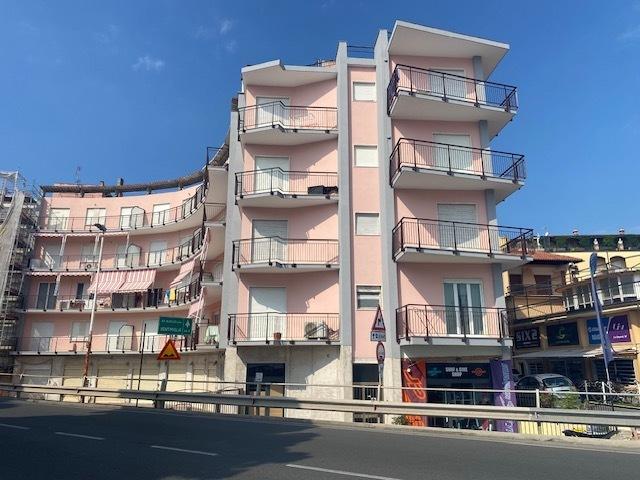 Appartamento in vendita a Diano Marina