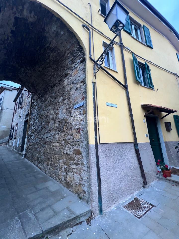 Casa indipendente in vendita a Arcola