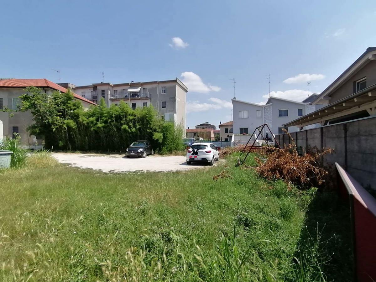 Box in vendita a Casaleone