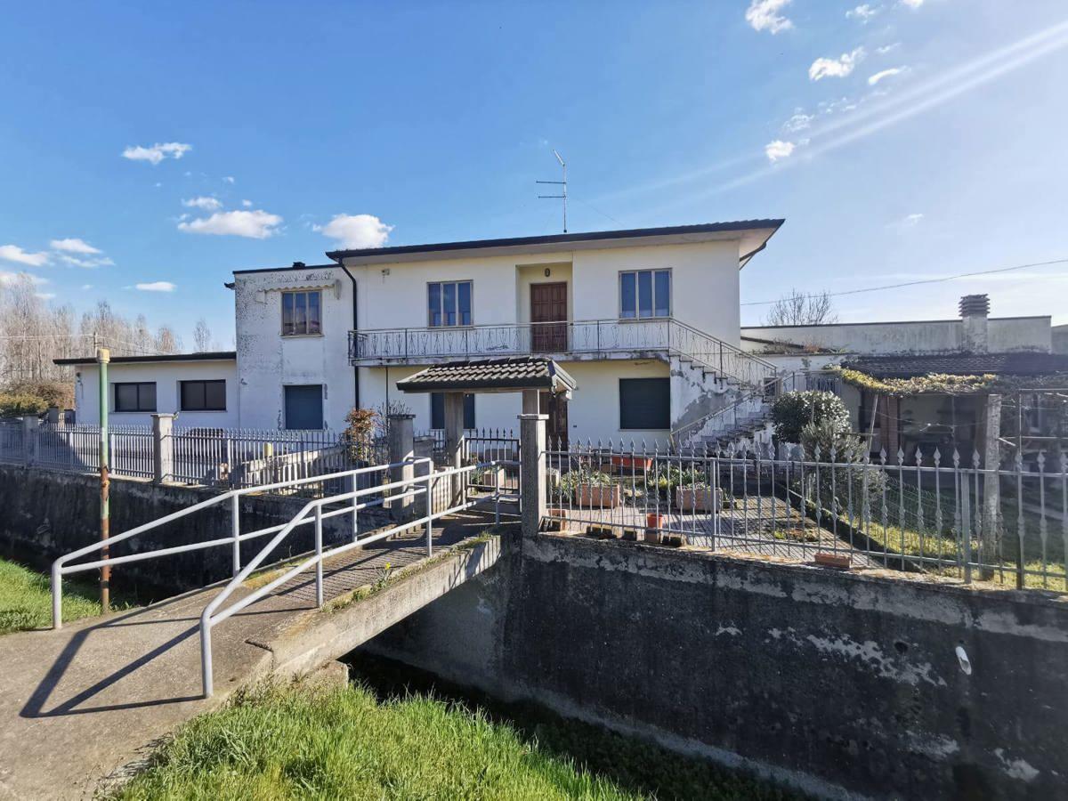 Casa indipendente in vendita a Gazzo Veronese