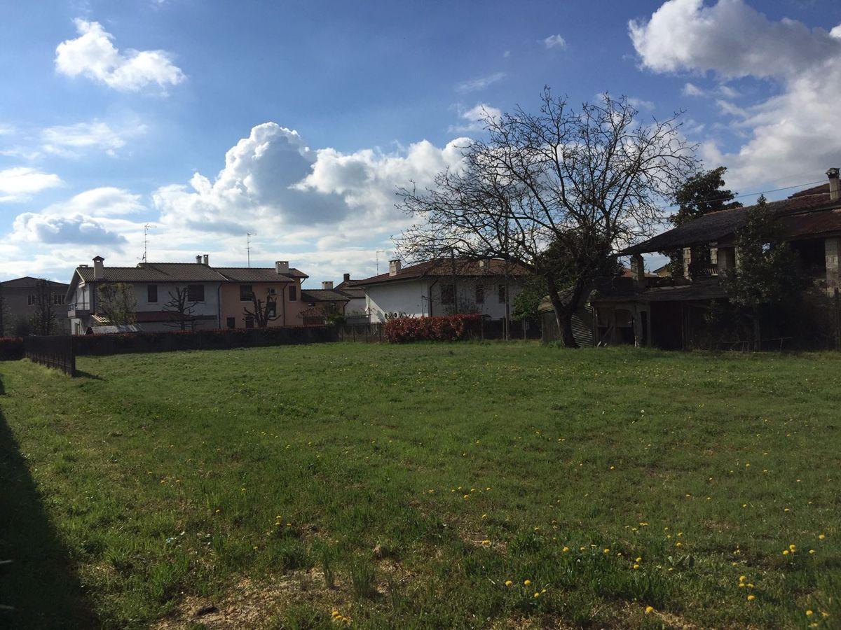 Terreno edificabile in vendita a Sanguinetto
