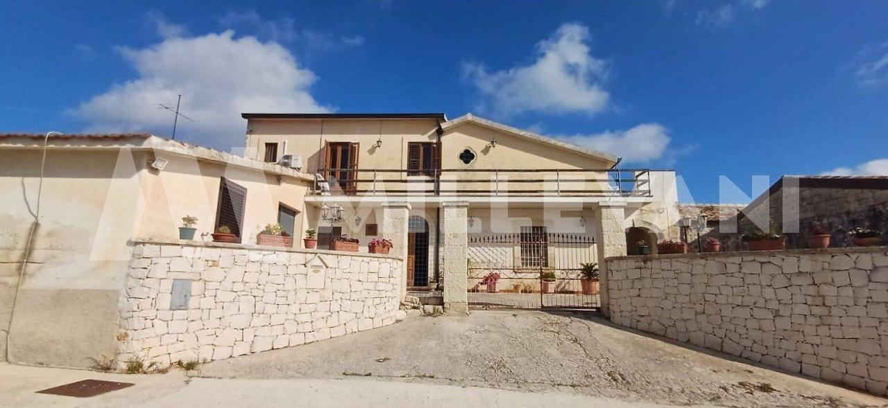 Villa in vendita a Modica