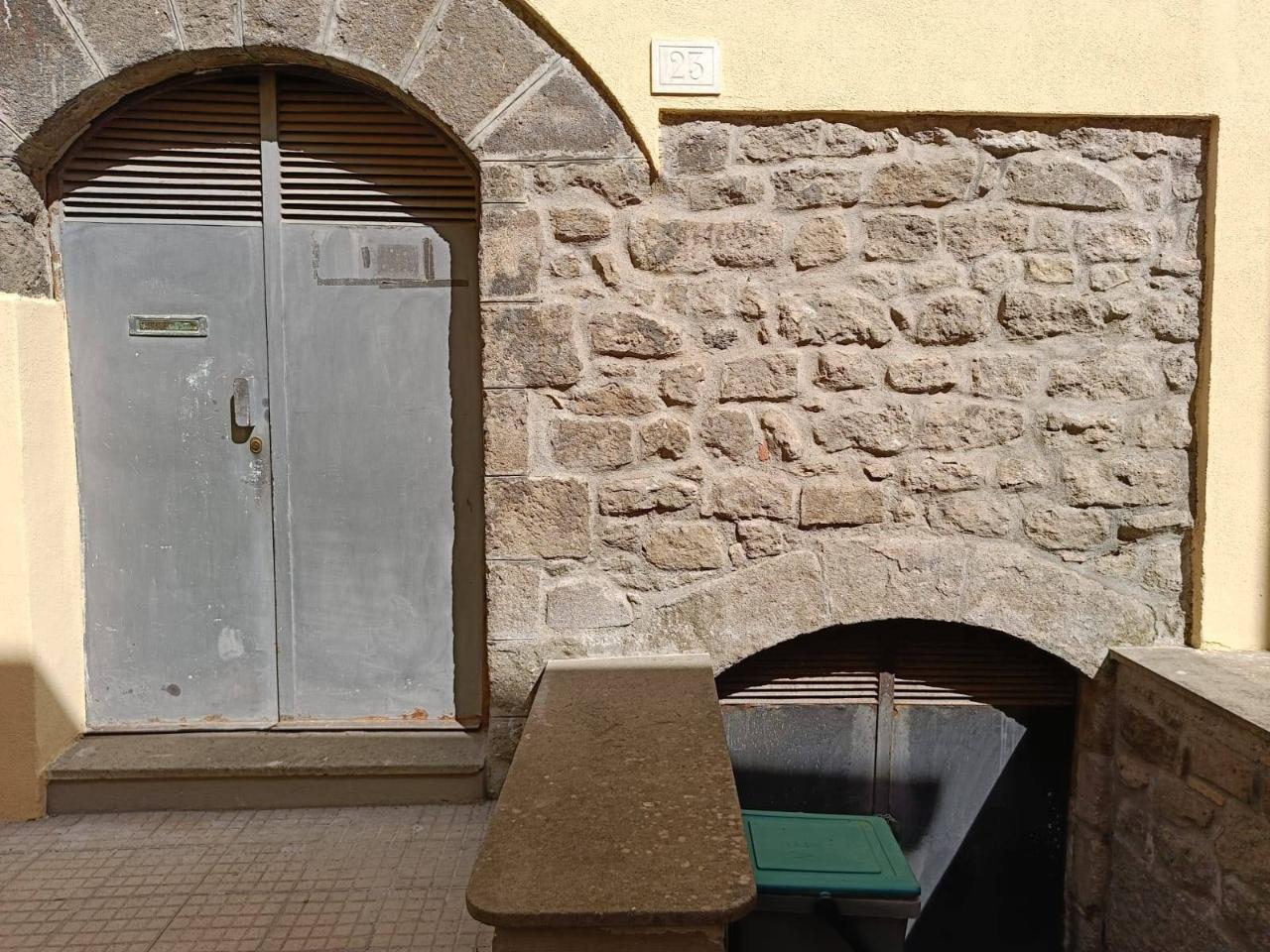 Magazzino in vendita a Viterbo